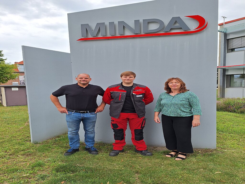 Ausbildungsstart 2024: Willkommen im Team MINDA