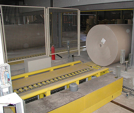 Paper reel transport - MINDA Industrieanlagen GmbH
